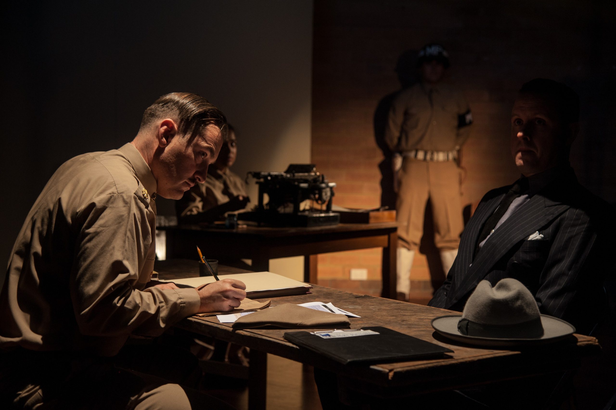 Behind The Scenes: Hitler’s Secret Bomb - Melodie